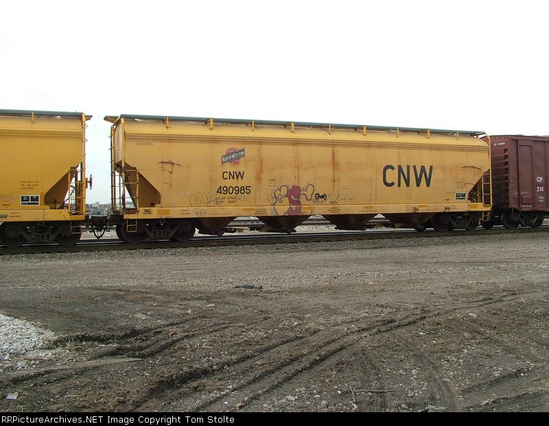 CNW 490985